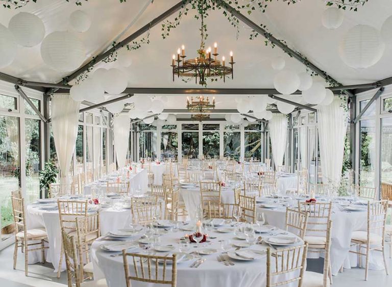 Canopies & Covered Areas for Hotels, Pubs & Bars | Zenith